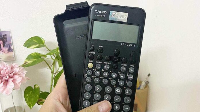 Hướng dẫn cách tắt máy tính Casio các model mới nhất
